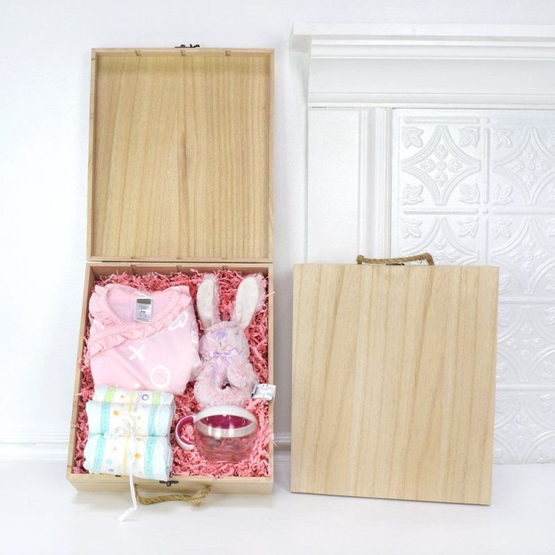 Welcome, Baby Girl! Crate - Baby Girl Gift Set Canada D